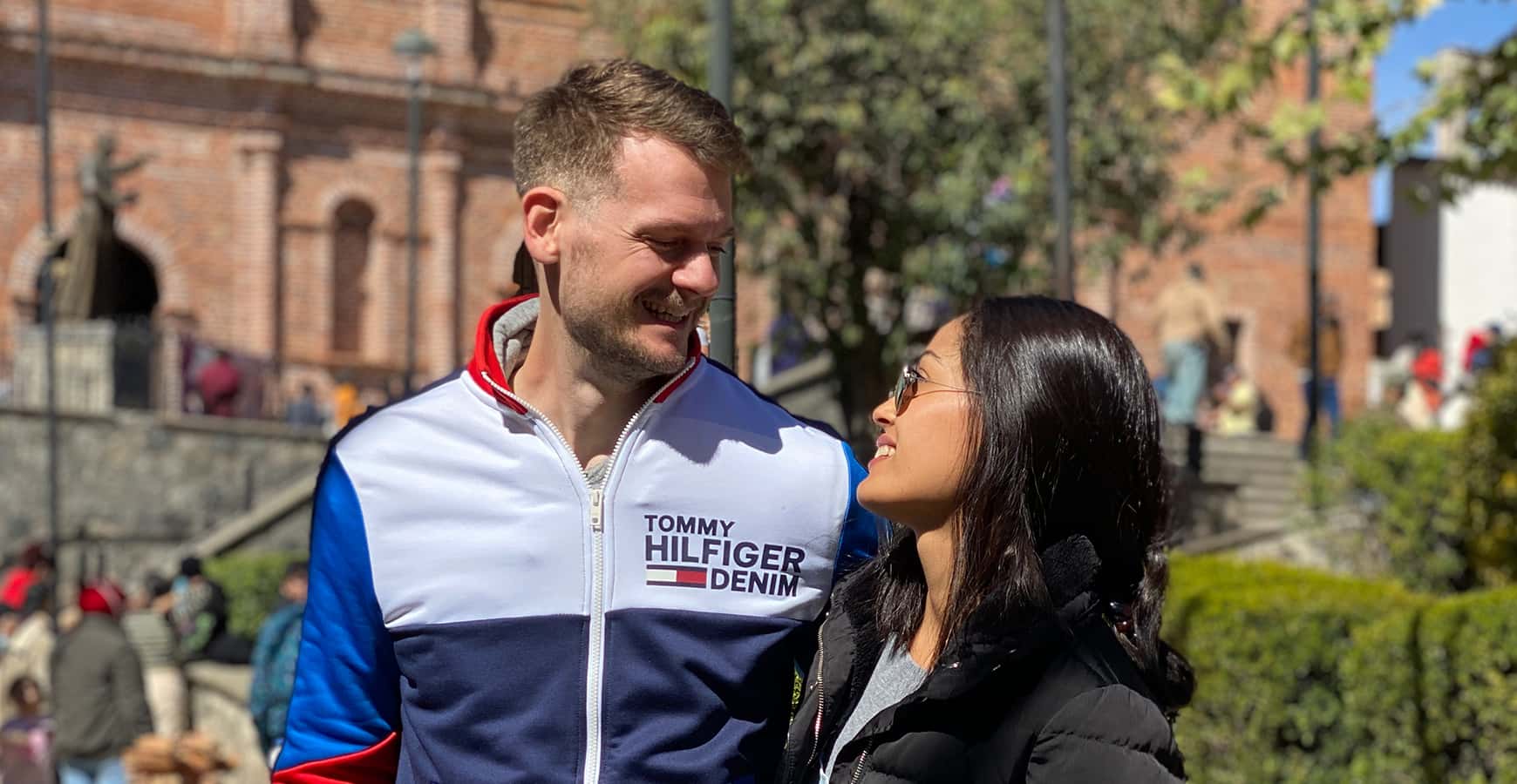 ¡Hola, somos Meya Design! - Meya Design